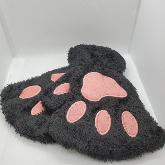 Himine | Accessories | Himine Black Animal Paw Plush Claw Pair Of ...